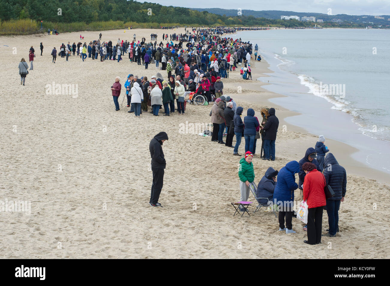 Gdansk, Poland. 7th October, 2017. Devotees attend a massive rosary ...