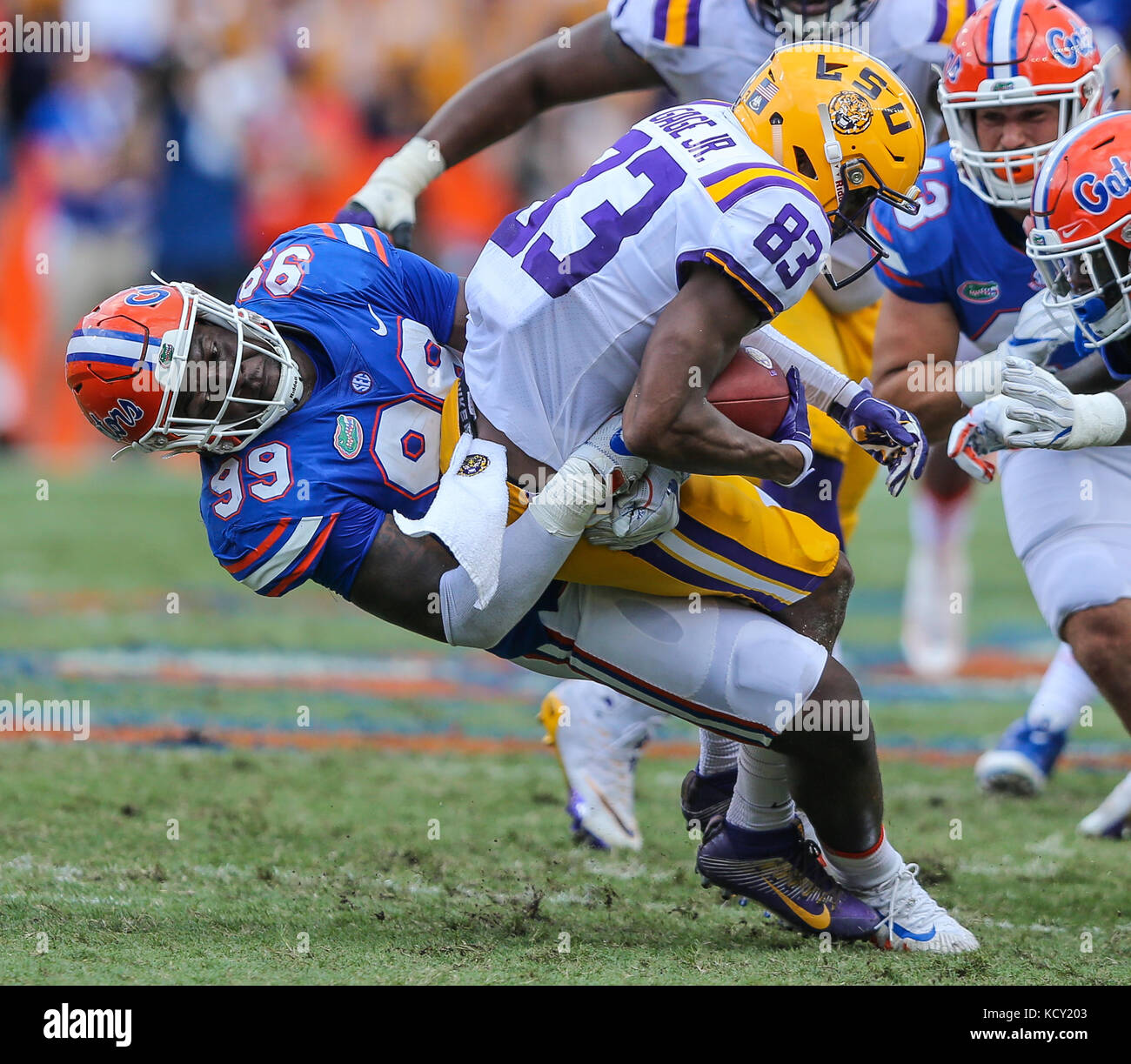 Jachai polite hi-res stock photography and images - Alamy