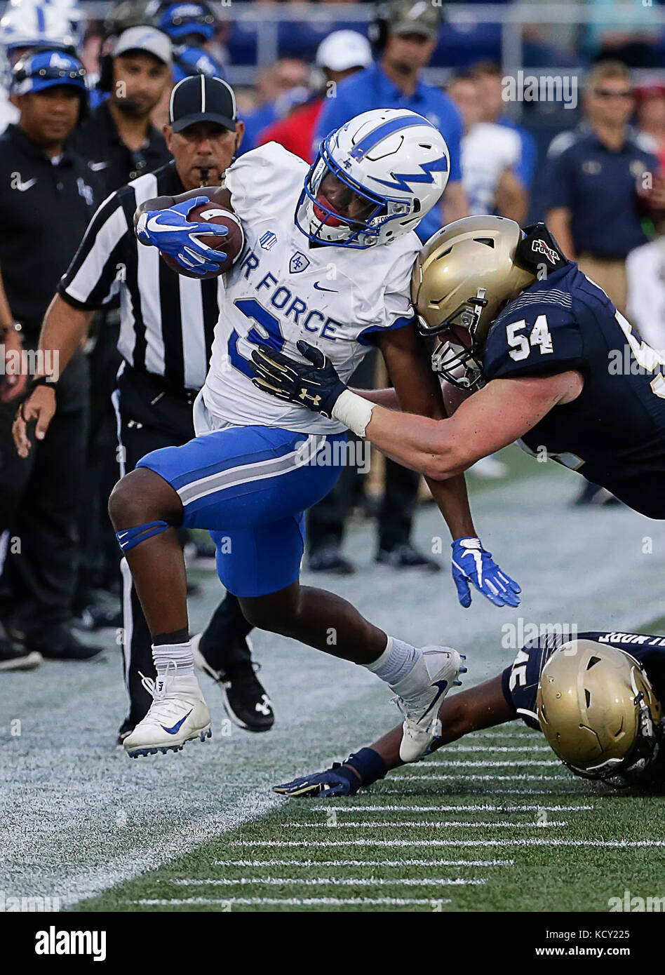 Annapolis, Maryland, USA. 7th Oct, 2017. Air Force Falcons WR #3 Ronald ...