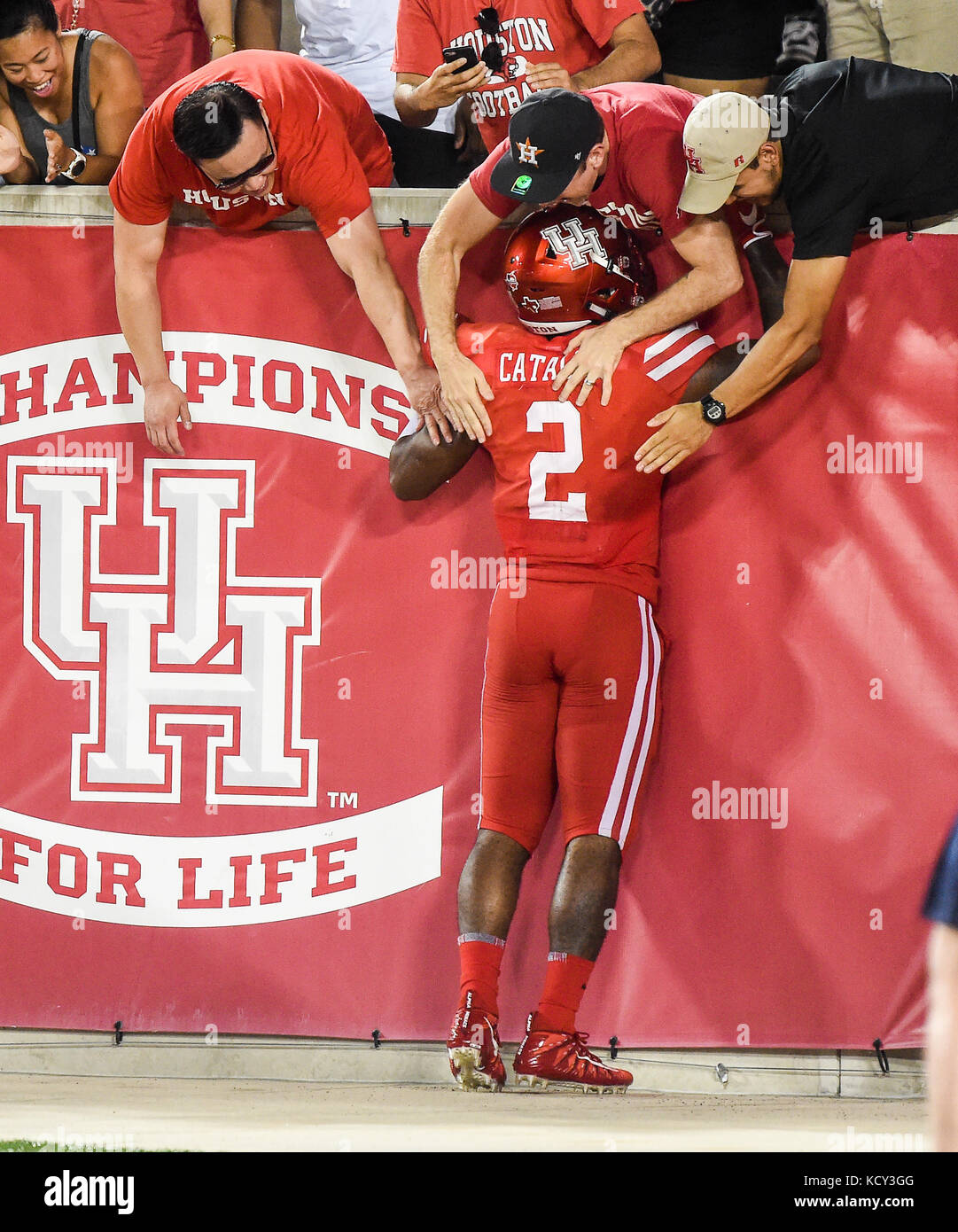 Houston, TX, USA. 7th Oct, 2017. Houston Cougars running back Duke ...
