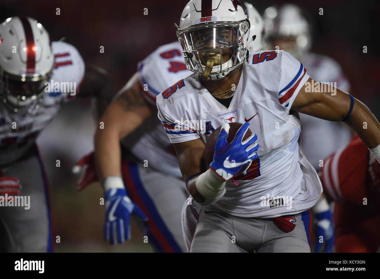Houston, TX, USA. 7th Oct, 2017. Southern Methodist Mustangs running ...