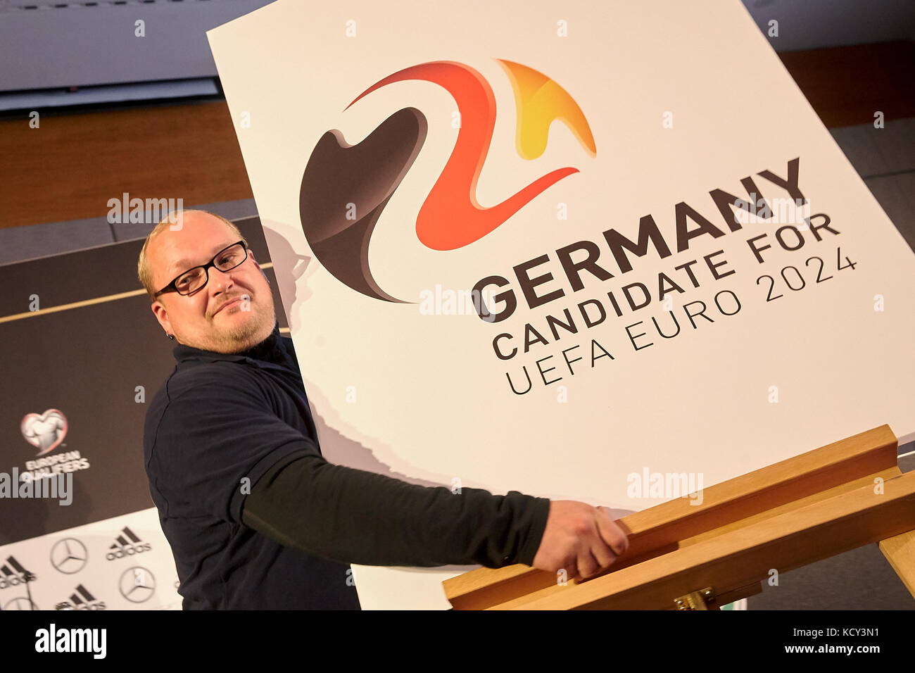 Mainz, Germany. 7th Oct, 2017. A German Football Association (DFB ...