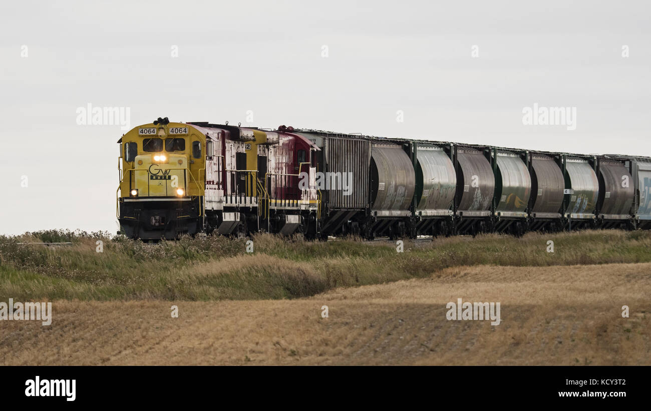 A freight train in saskatchewan hi-res stock photography and images - Alamy