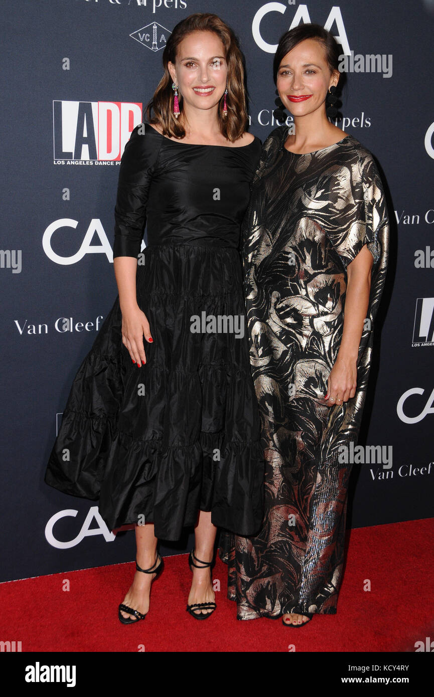 Los Angeles, CA, USA. 7th Oct, 2017. Natalie Portman, Rashida Jones. L ...