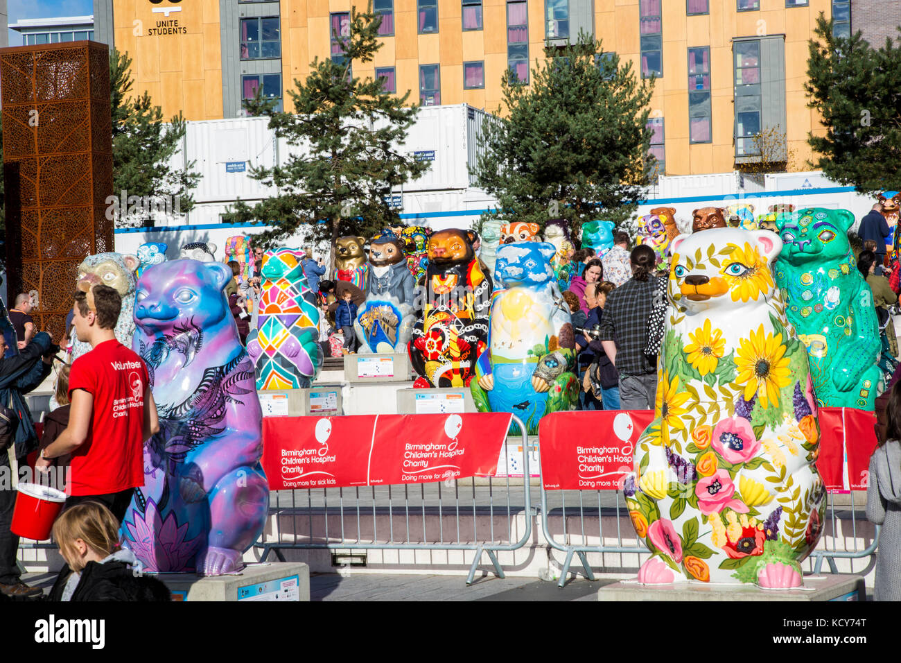 Birmingham, UK. 8th October, 2017. The final farewell of all the Big ...