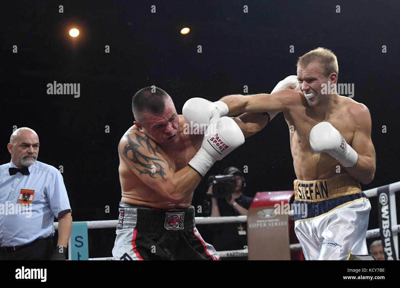 Viktor polyakov hi-res stock photography and images - Alamy