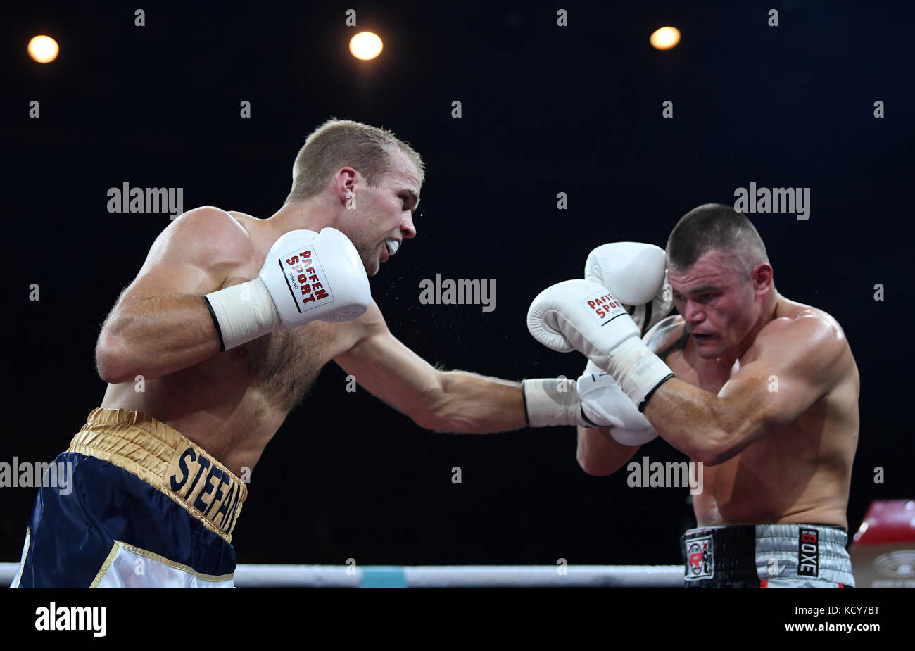 Viktor polyakov hi-res stock photography and images - Alamy