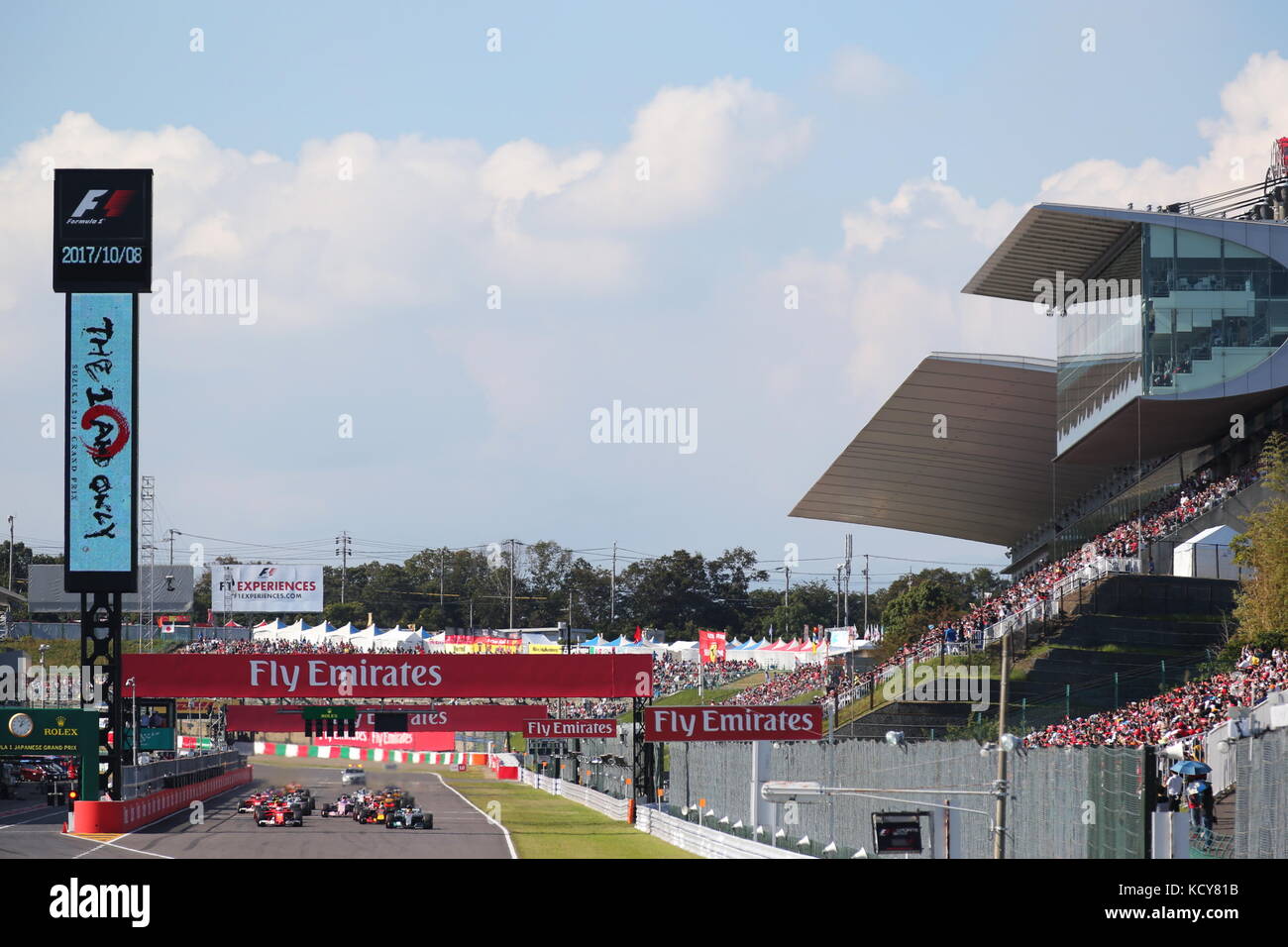 Suzuka, Japan. 8th Oct, 2017. Start F1 : Japanese Formula One Grand ...