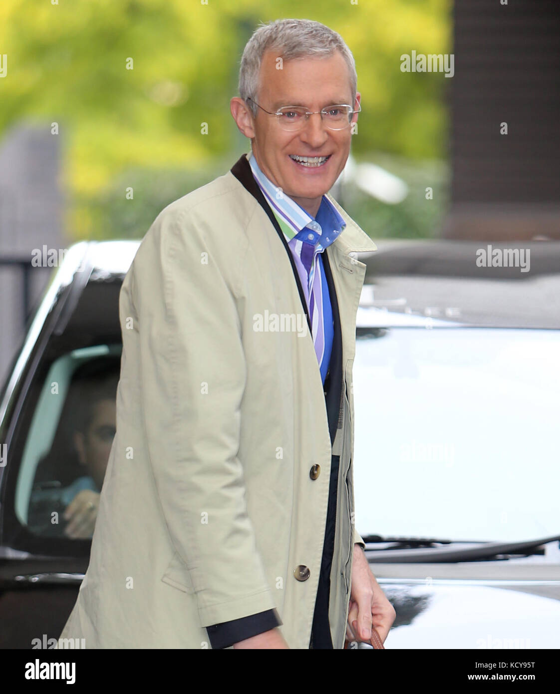 Jeremy Vine outside ITV Studios Featuring: Jeremy Vine Where: London ...
