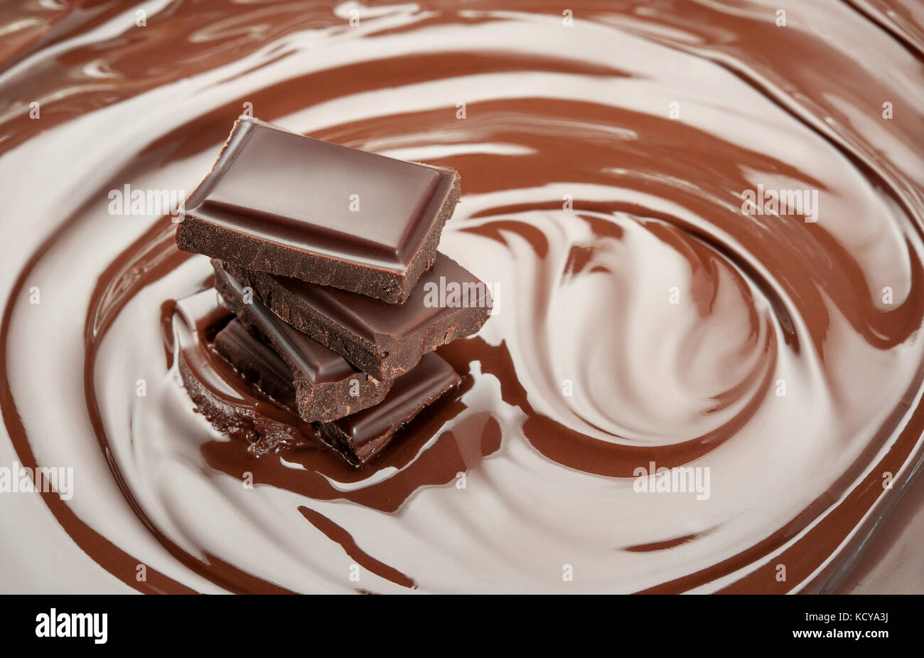 Melt chocolate bar hi-res stock photography and images - Alamy
