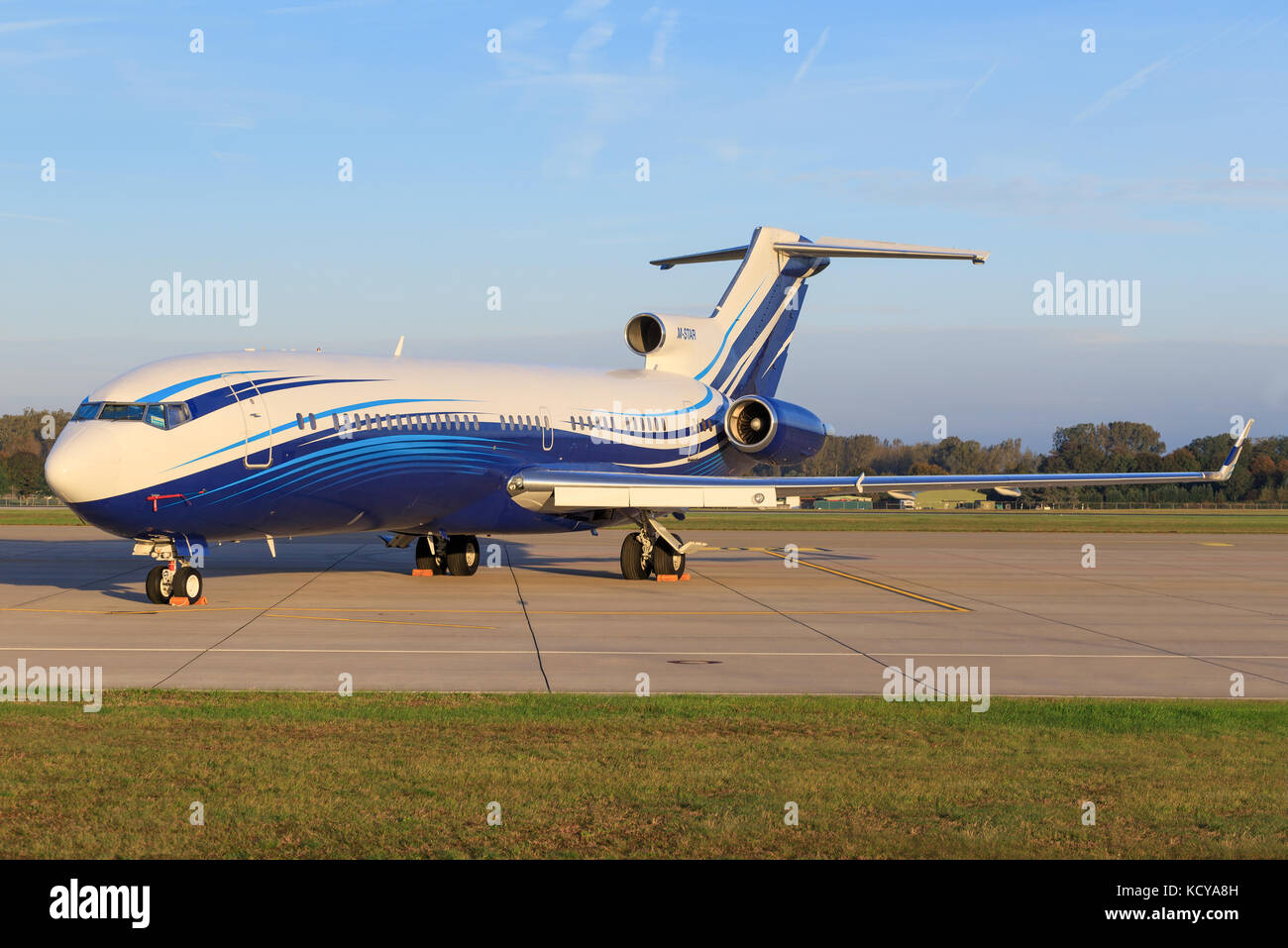 Boeing 727 private jet hi-res stock photography and images - Alamy