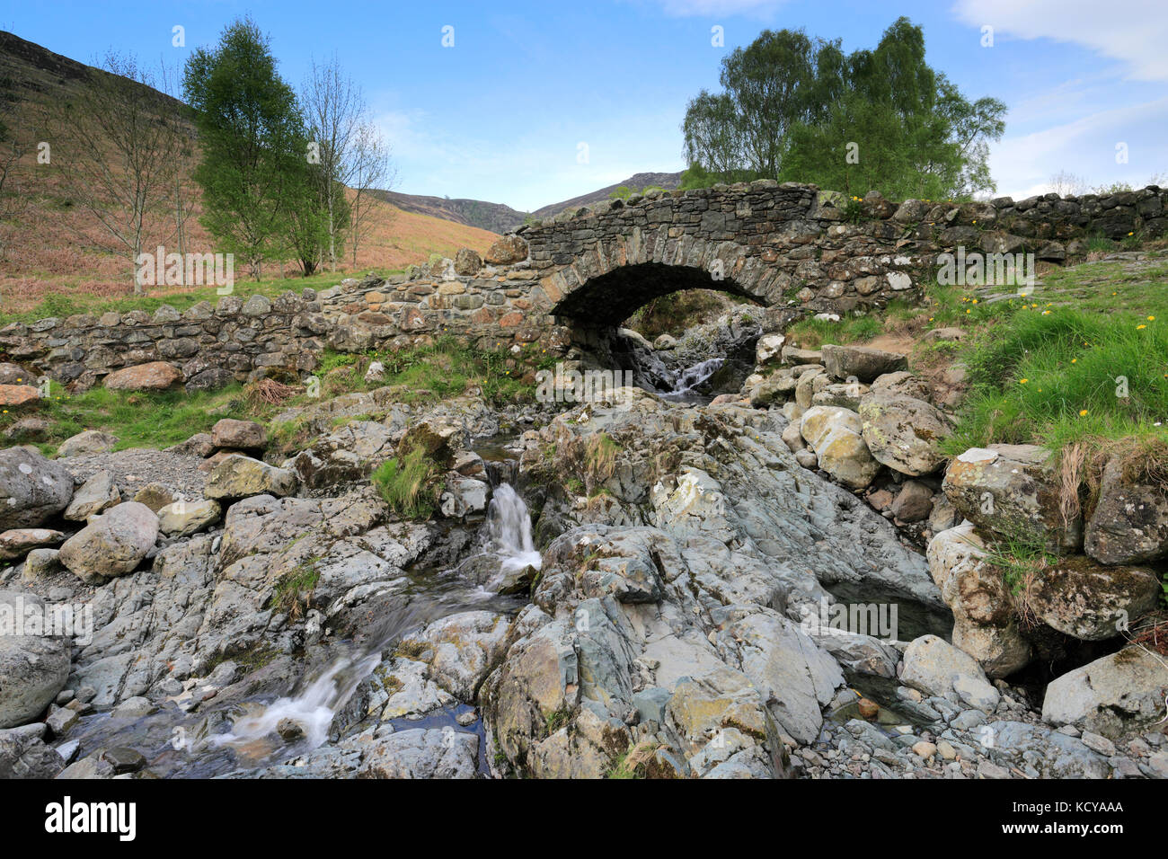 The english lake district bridges hi-res stock photography and images ...