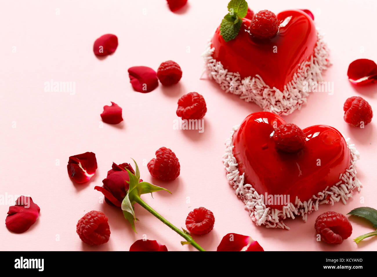 heart cake with raspberries for Valentine holiday Stock Photo - Alamy