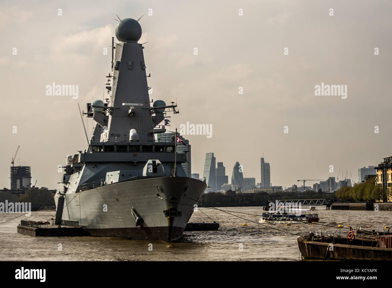 Type 45 destroyer - A stock collection of London long exposures and HDR ...