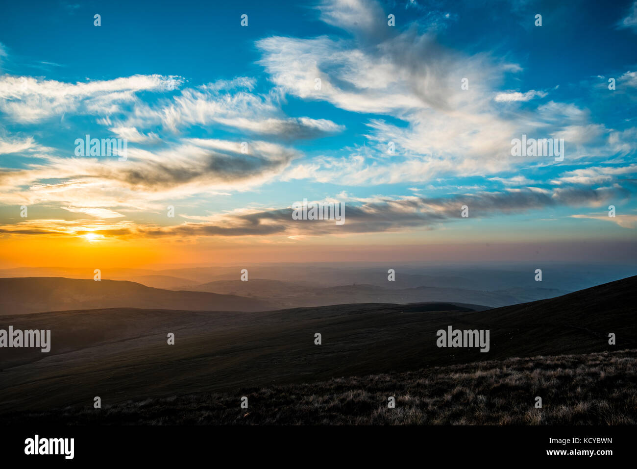 Sunset over brecon beacons from Corn Du and Pen Y Fan, Mountain Range ...