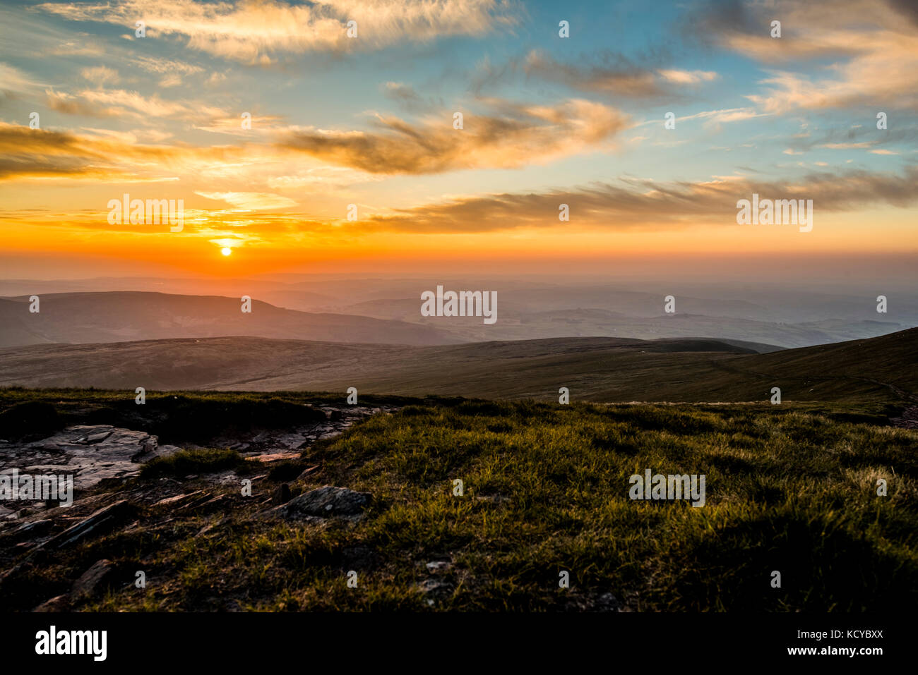Sunset over brecon beacons from Corn Du and Pen Y Fan, Mountain Range ...
