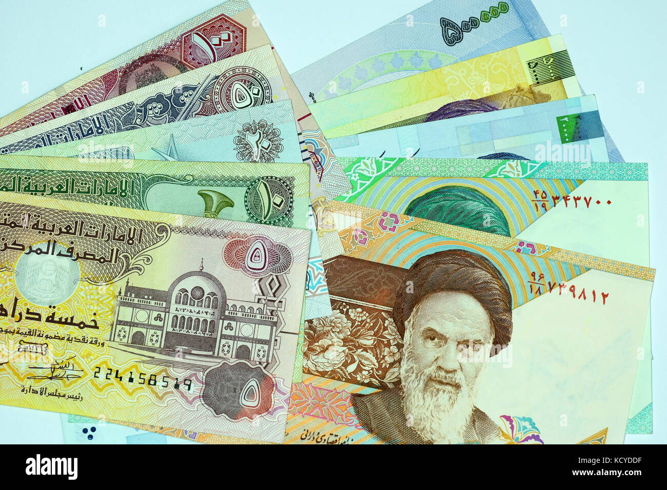 Close up Banknote and Currency Bills and Coins Stock Photo - Alamy