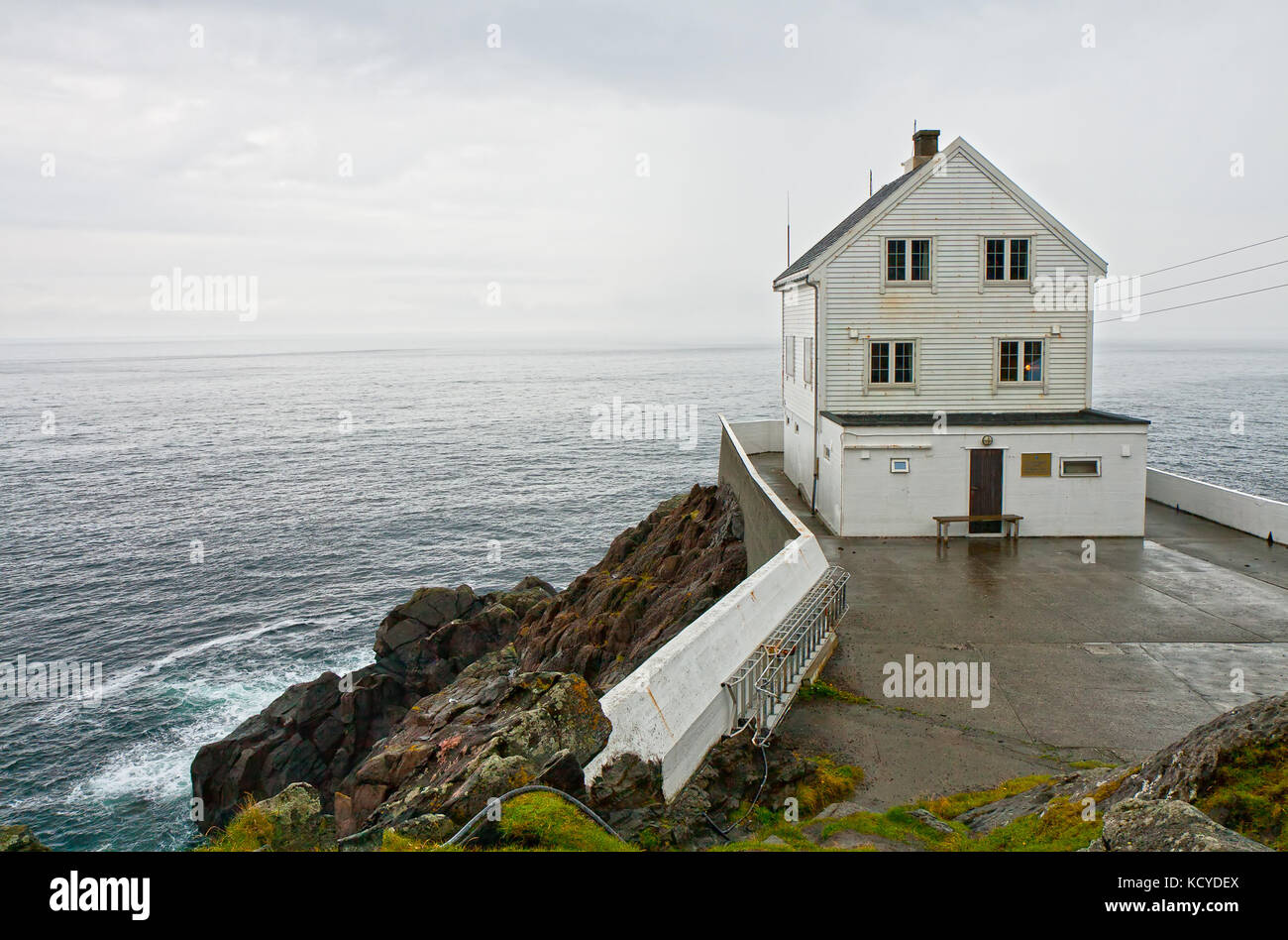 Lighthouse Krakenes on rocky coast of Atlantic ocean Stock Photo - Alamy