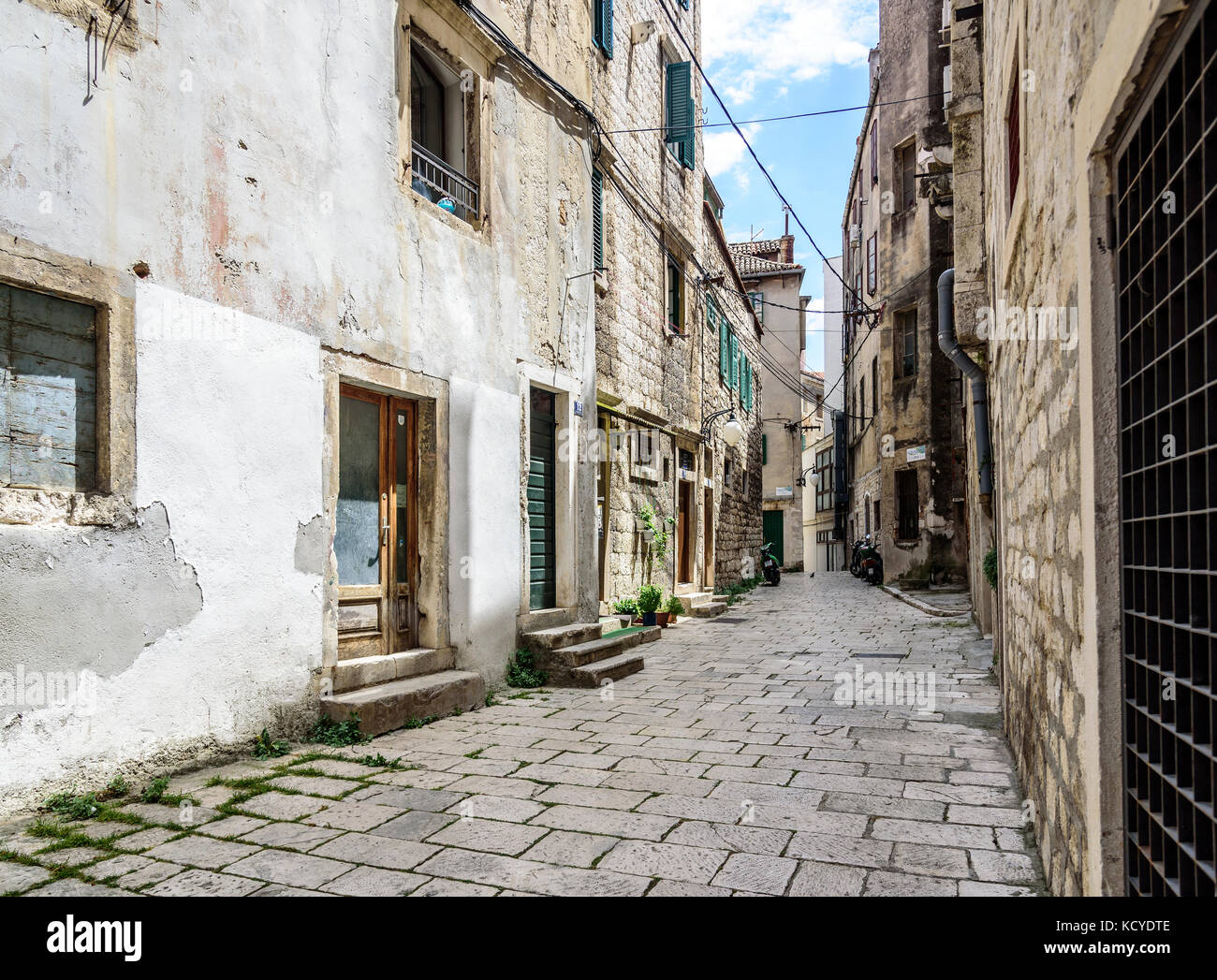 Tourists on the streets of Split Stock Photo - Alamy