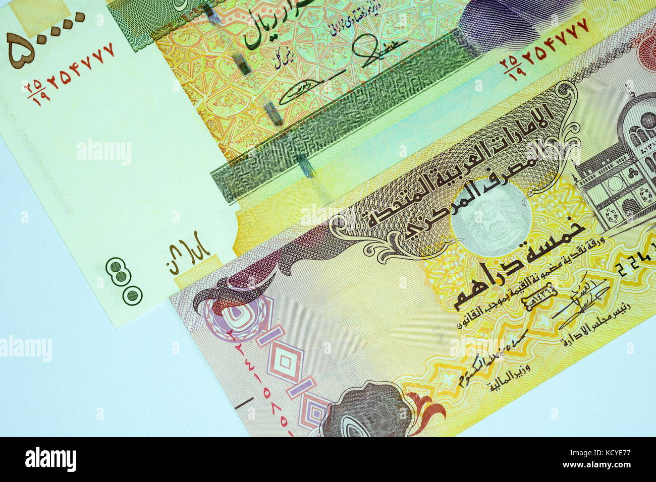 Close up Banknote and Currency Bills and Coins Stock Photo - Alamy