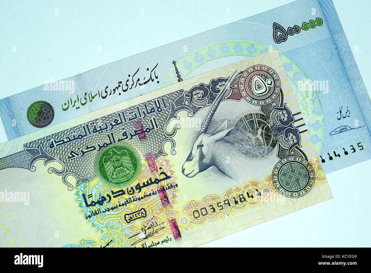 Close up Banknote and Currency Bills and Coins Stock Photo - Alamy