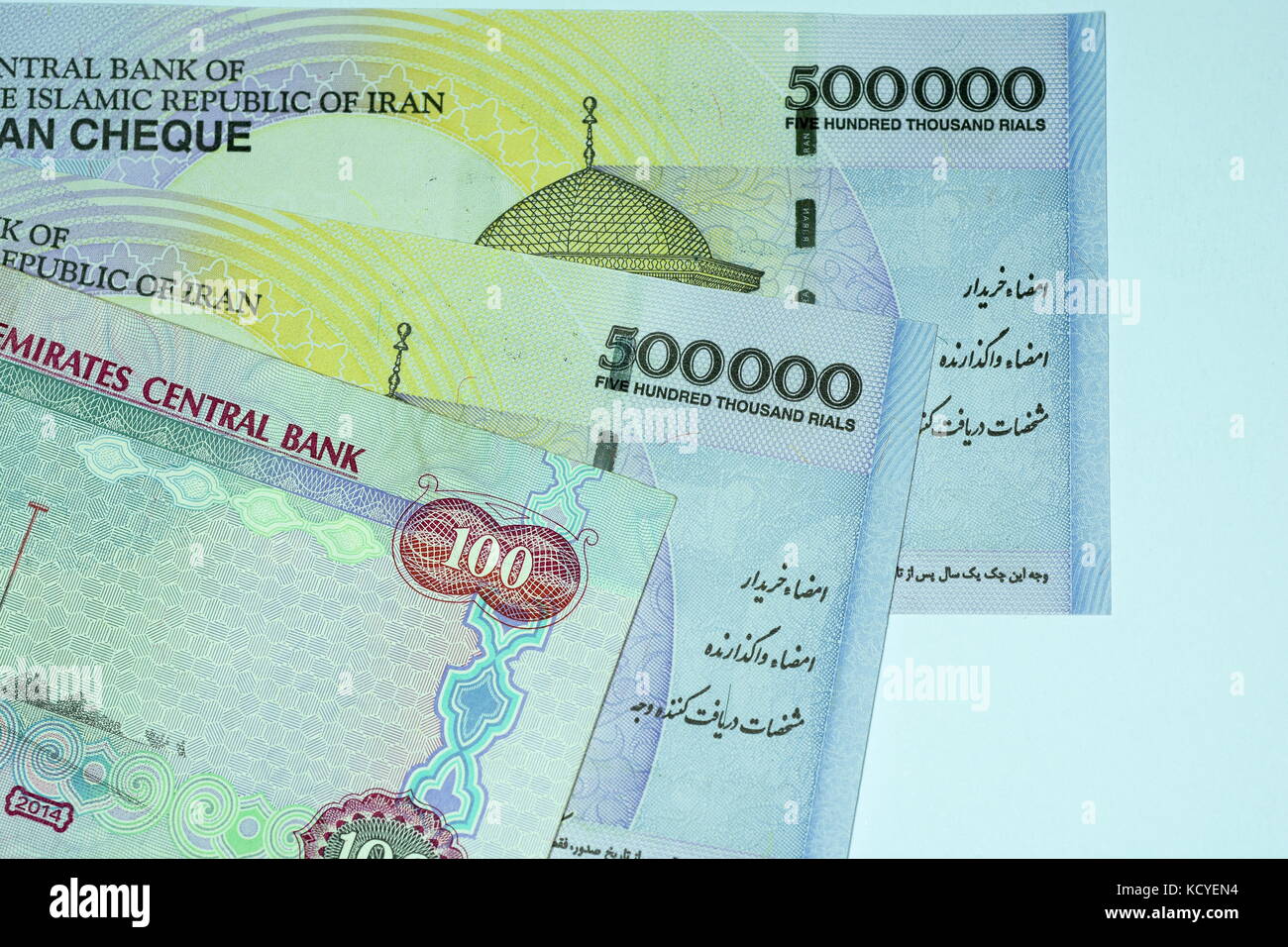 Close up Banknote and Currency Bills and Coins Stock Photo - Alamy