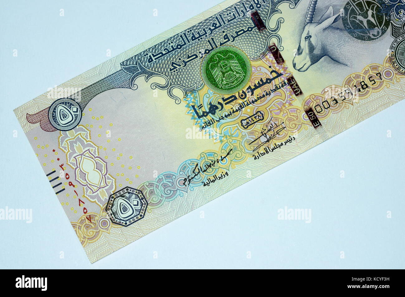 Close up Banknote and Currency Bills and Coins Stock Photo - Alamy