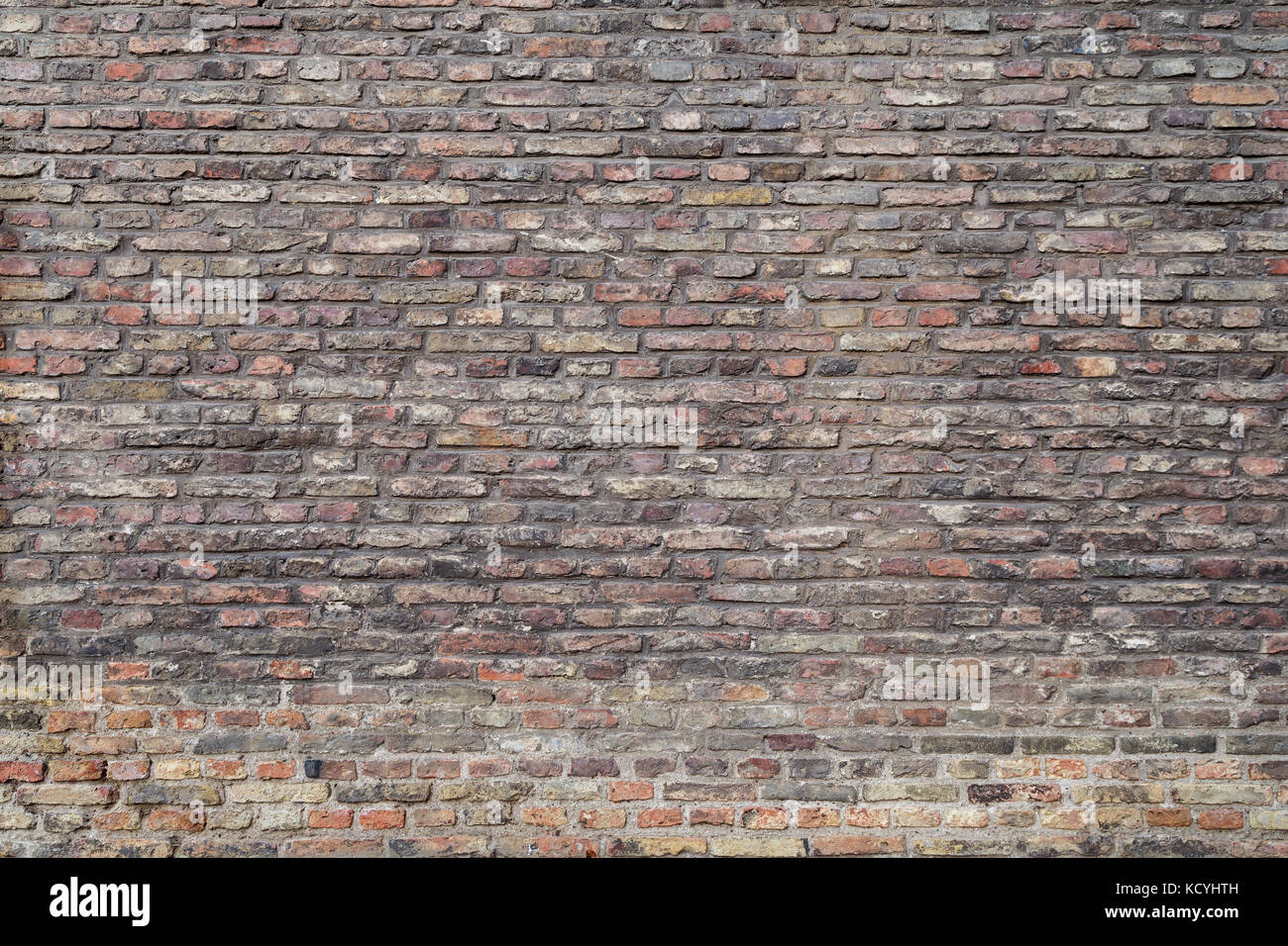 Old and aged red brick wall texture background Stock Photo - Alamy