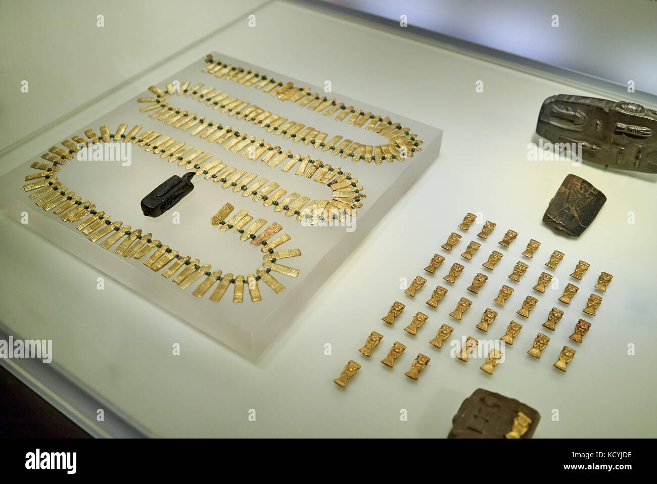 Gold museum bogota hi-res stock photography and images - Alamy