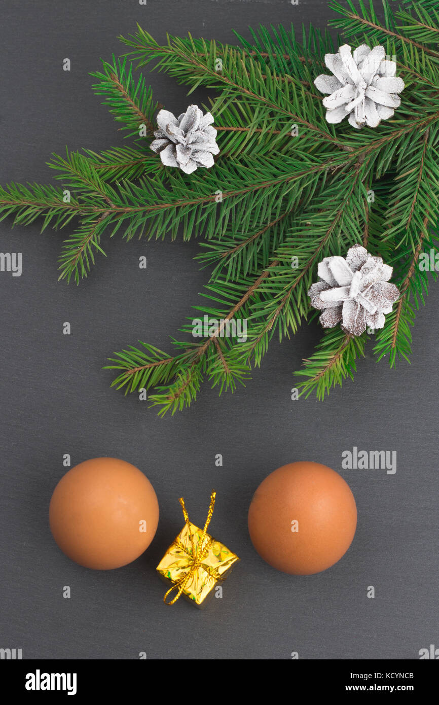 Eggs friends give each other gifts Stock Photo - Alamy