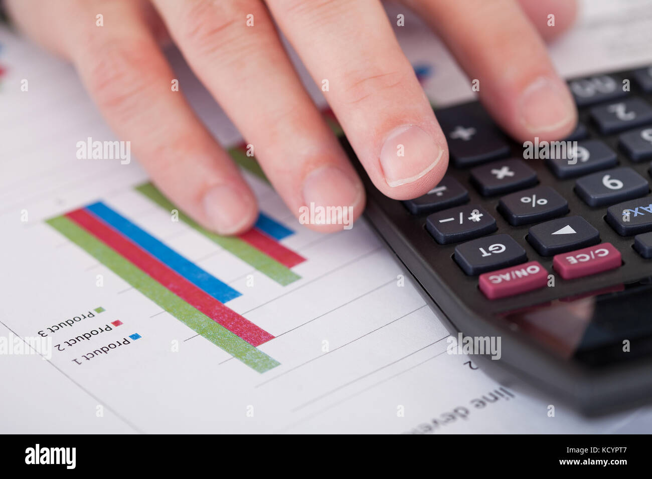 Stock charts hi-res stock photography and images - Alamy