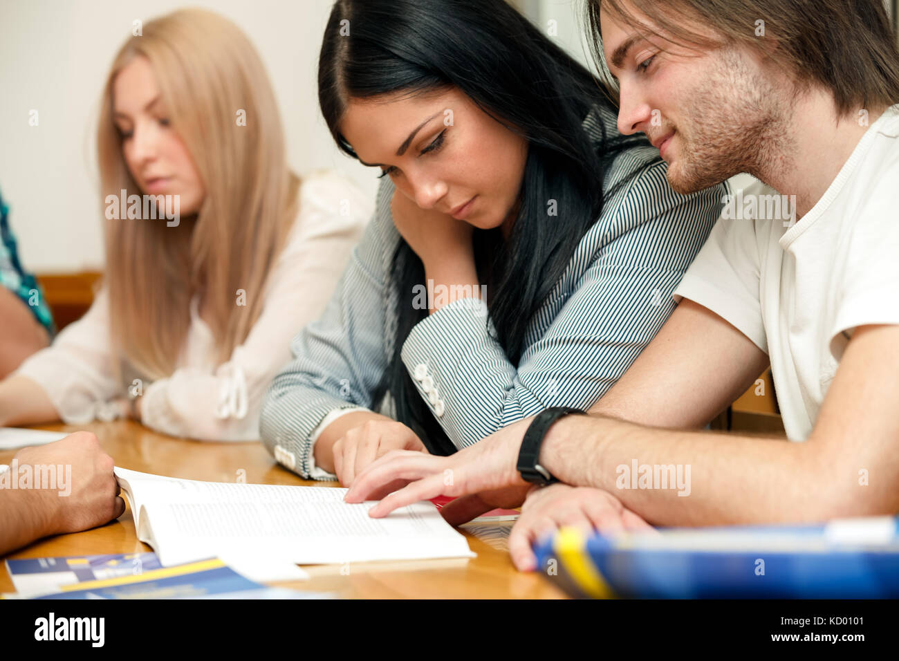 Portrait of a young group of students training in class Stock Photo - Alamy