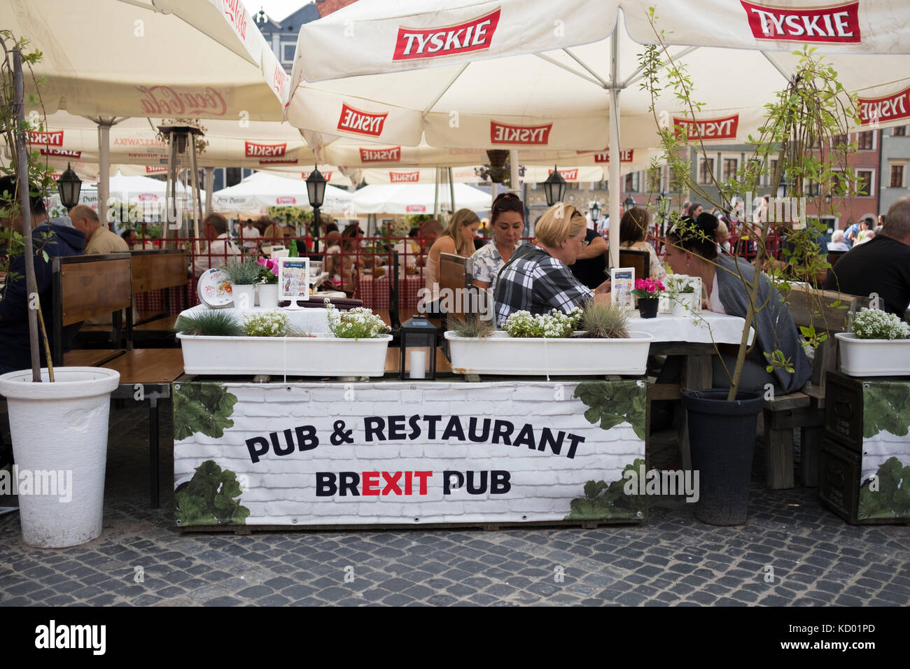 Warsaw Old Town on a rainy day : r/europe
