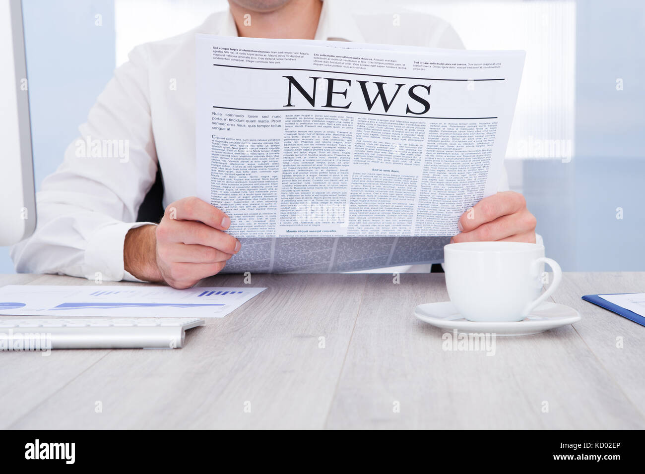 Daily newspaper office hi-res stock photography and images - Alamy