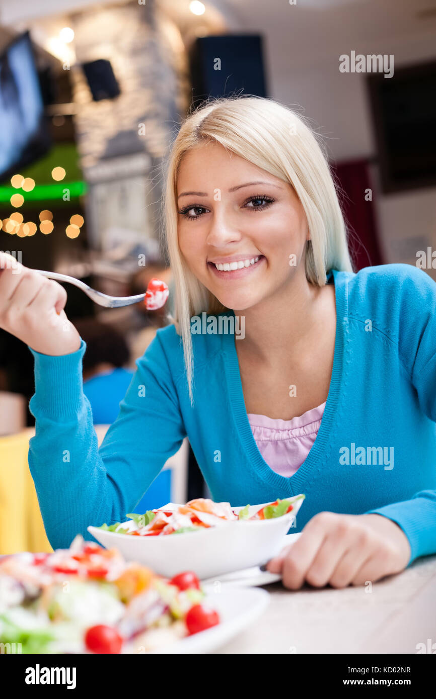 Healthy eating teenagers table hi-res stock photography and images - Alamy