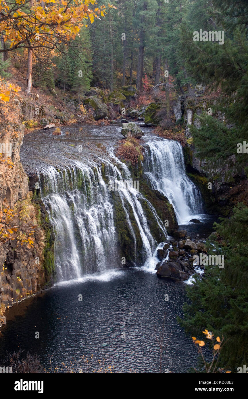 Northern california waterfall hi-res stock photography and images - Alamy