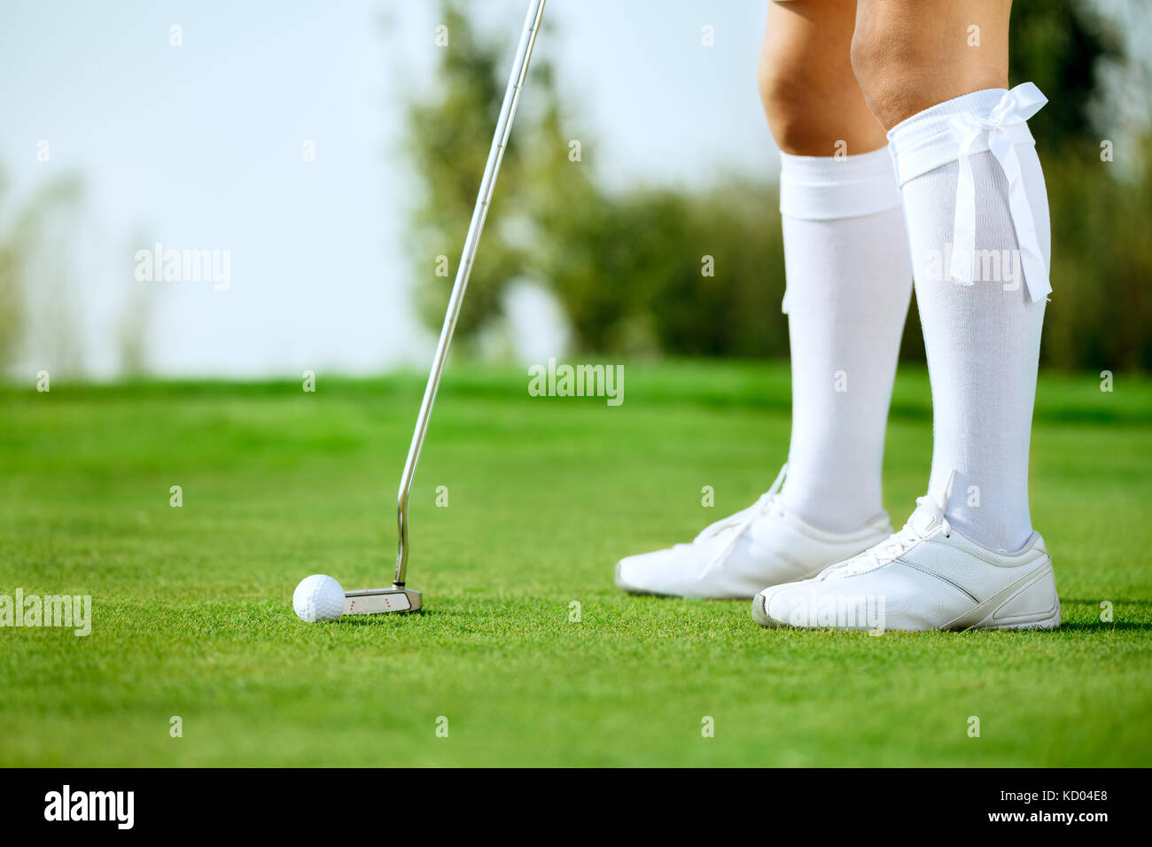 Womans golf hi-res stock photography and images - Alamy