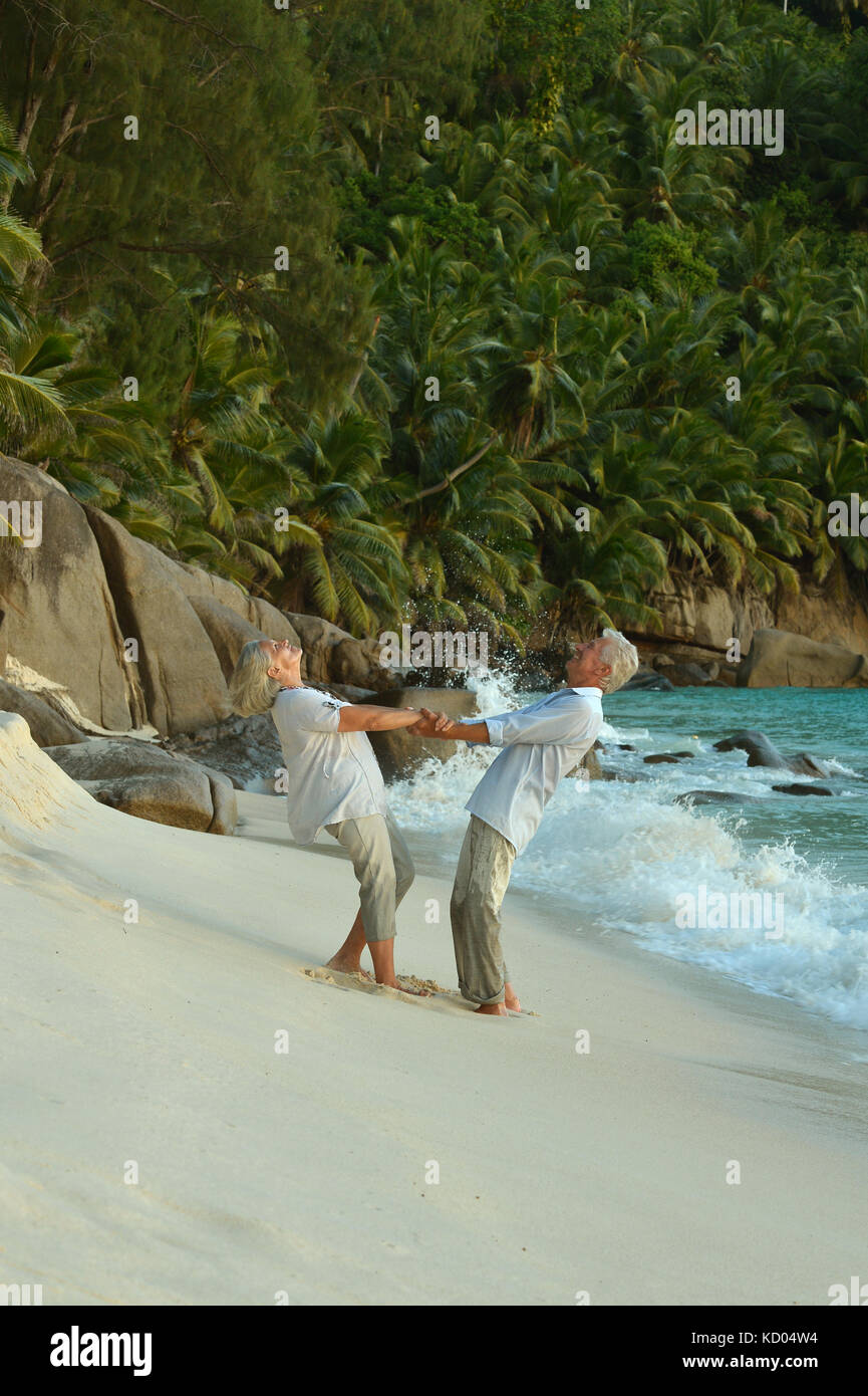 Dancing on seashore hi-res stock photography and images - Alamy