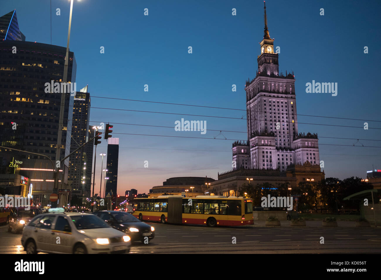 Palac Warsaw Night High Resolution Stock Photography and Images - Alamy