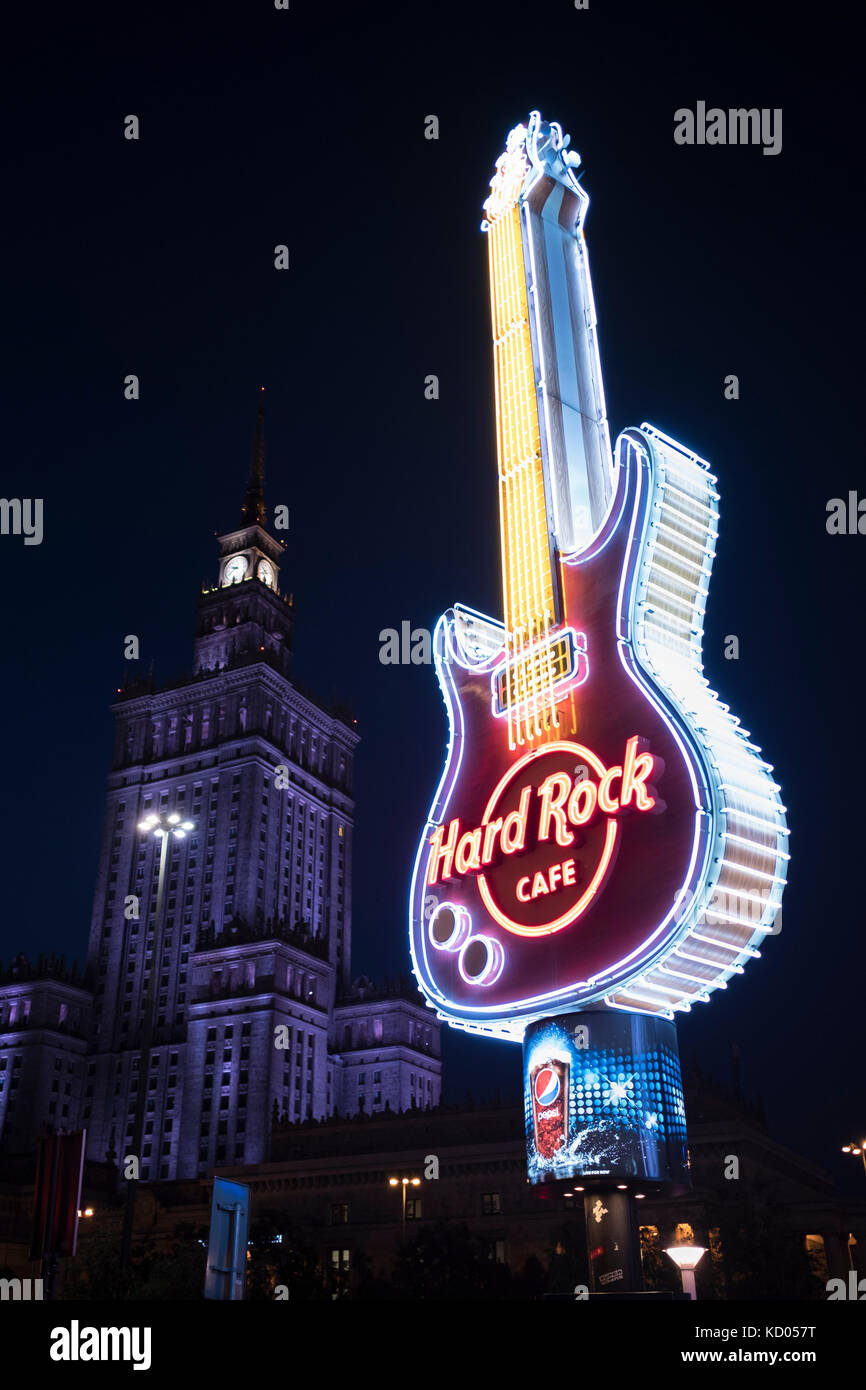 Hard rock cafe guitar sign hi-res stock photography and images - Alamy
