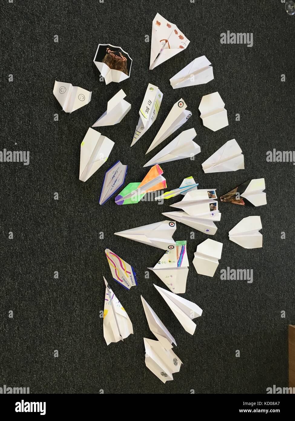 Paper airplane throwing competition hi-res stock photography and images ...