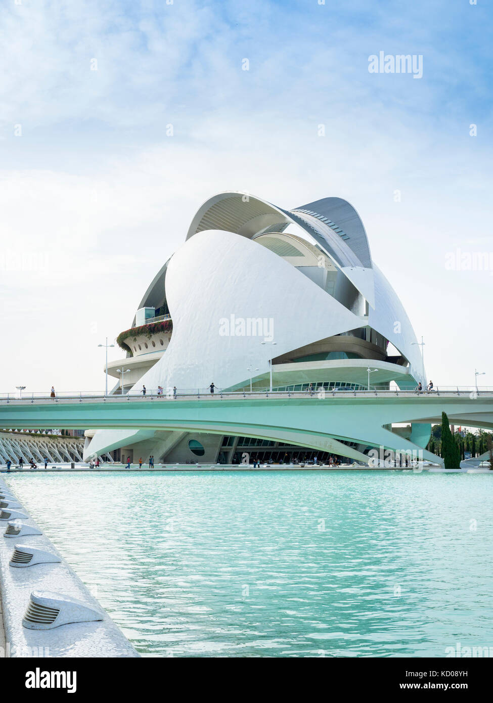 Palau de les Arts (Opera house and music venue) in the City of Arts and ...