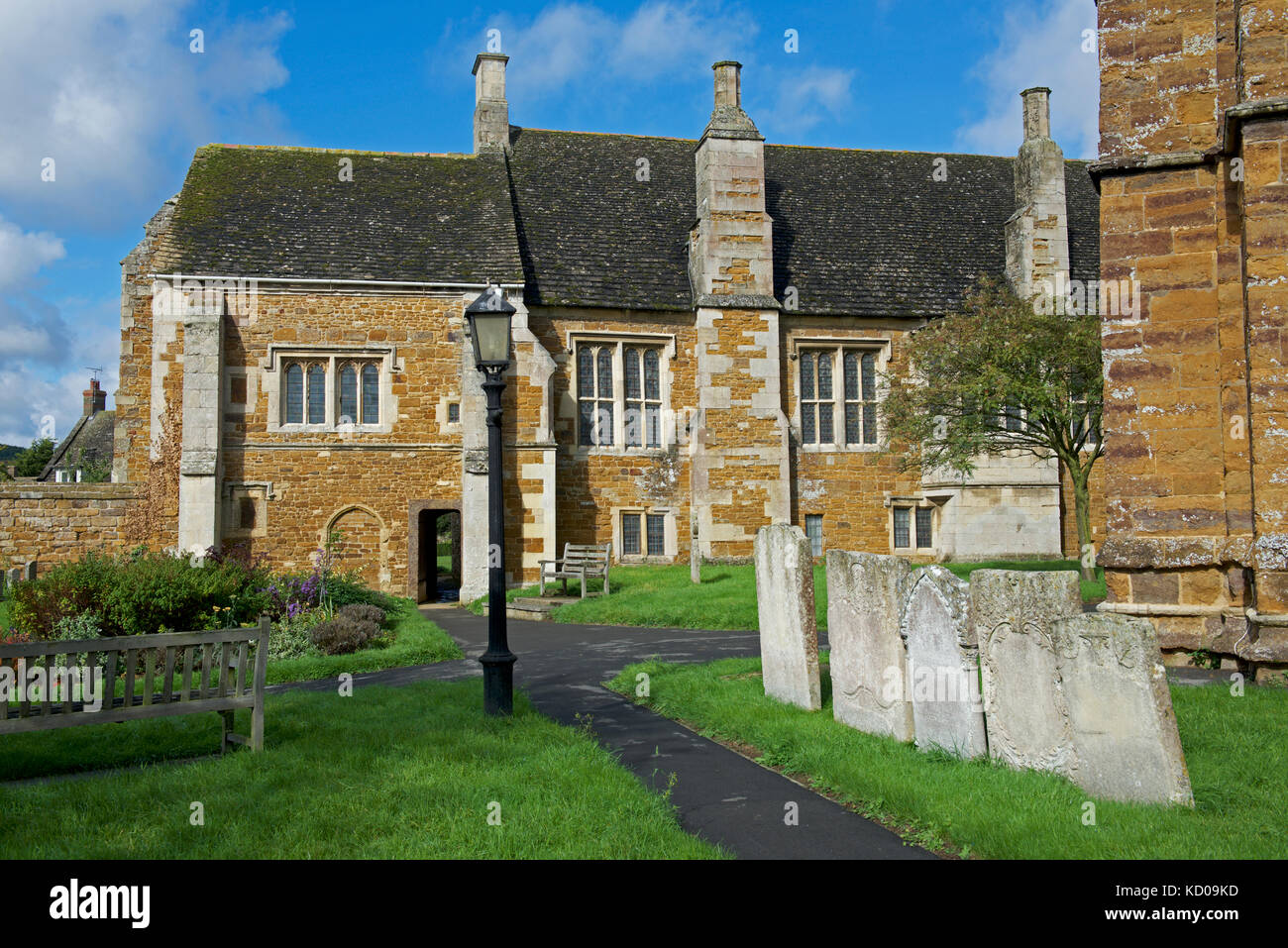 Bede house lyddington rutland hi-res stock photography and images - Alamy