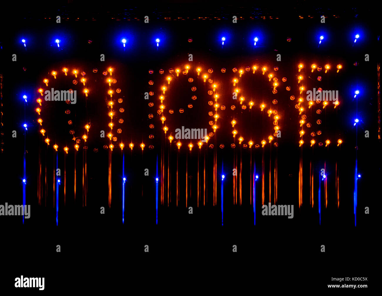 Close LED sign Stock Photo - Alamy