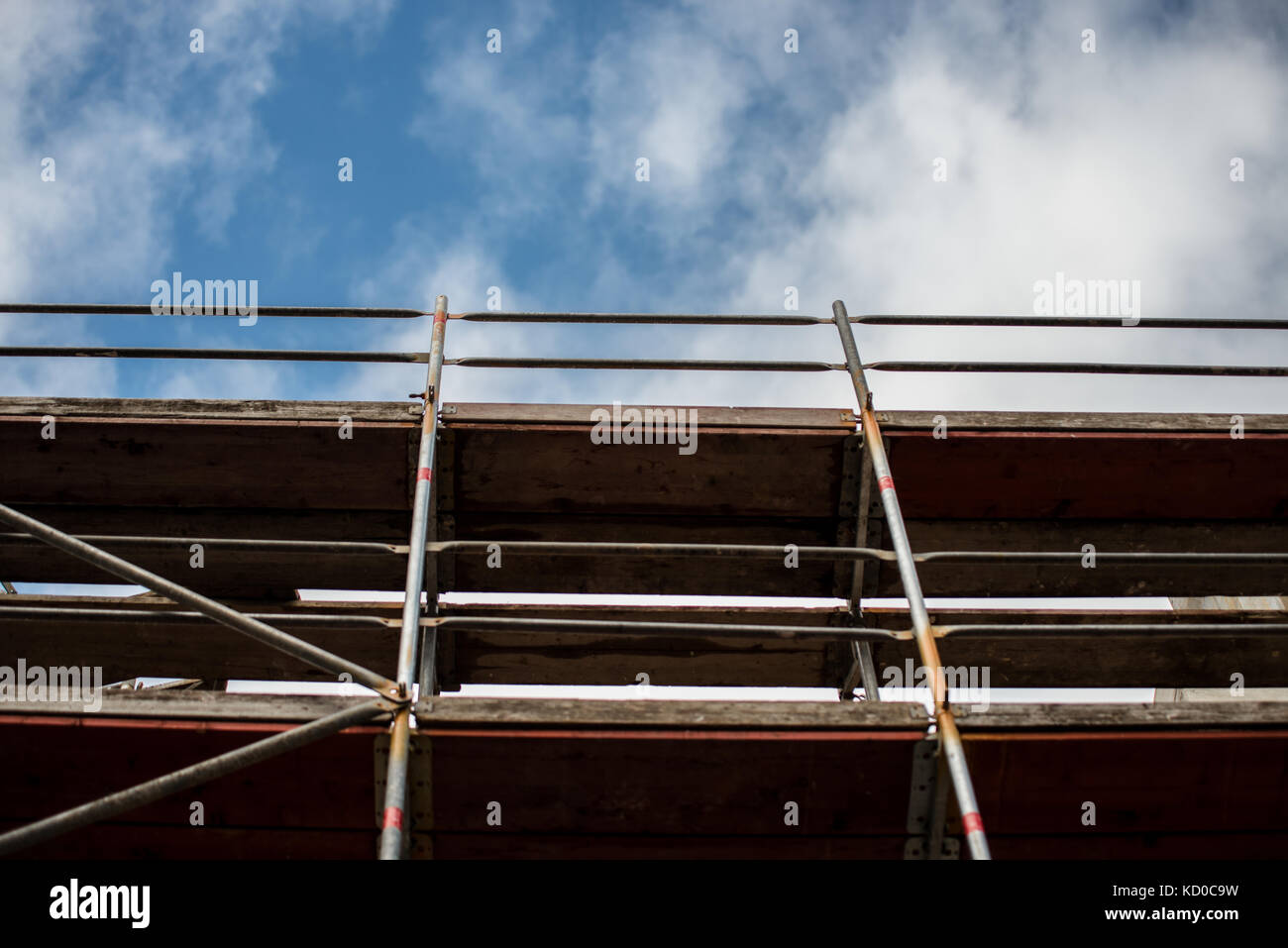 Industrial scaffold steel framework structure hi-res stock photography ...
