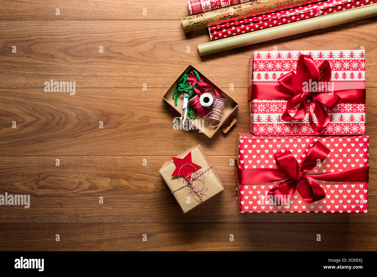 Beautiful retro gift wrapping, xmas concept, desk view from above with ...