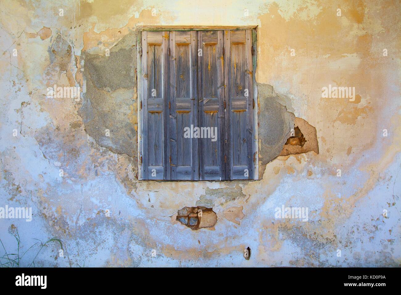 Old Building Exterior, Crete, Greek Islands, Greece, Europe Stock Photo ...