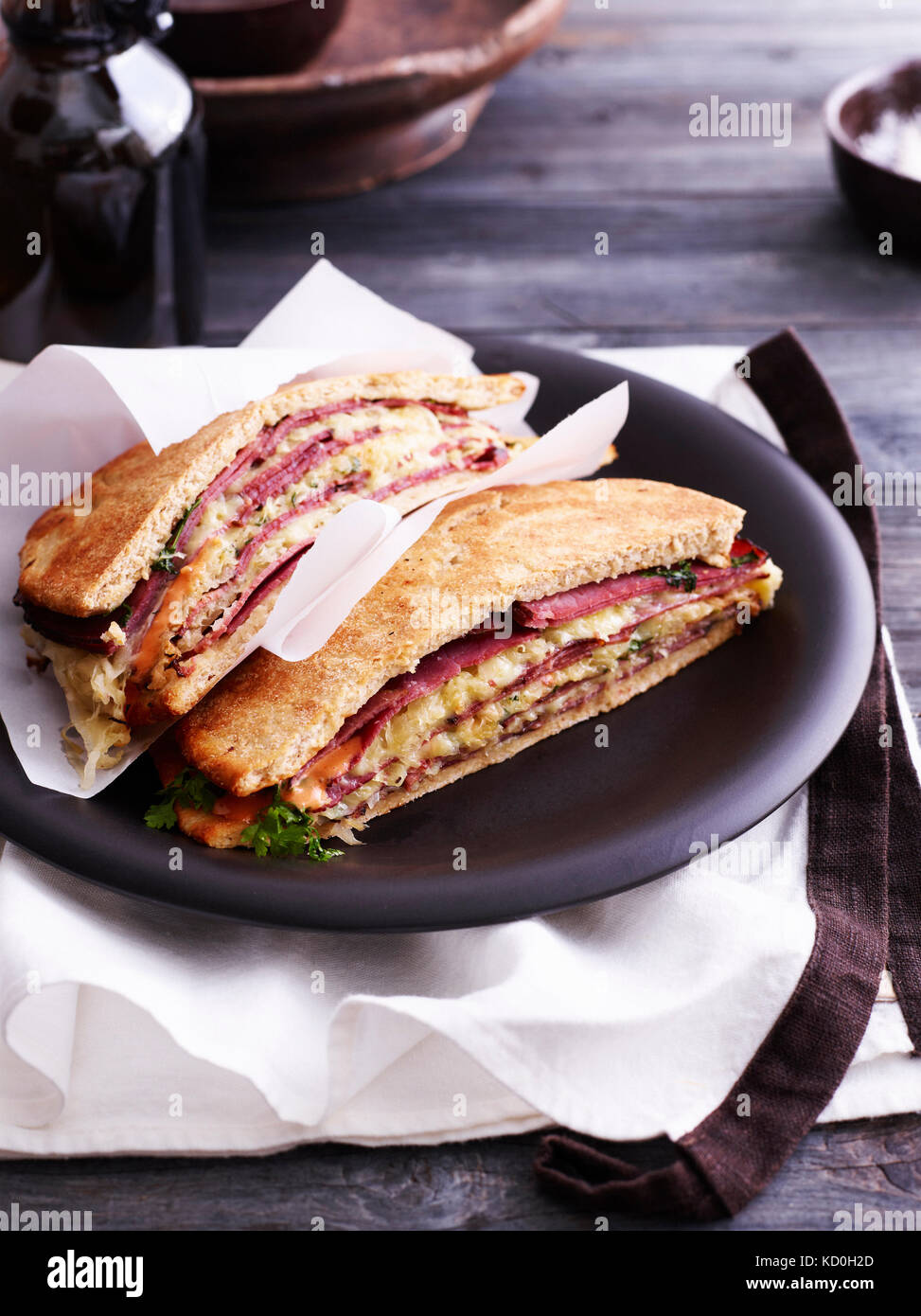 Half sandwich hi-res stock photography and images - Alamy