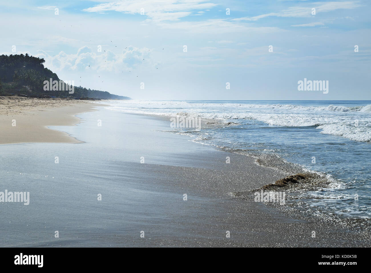 Waves foam surf beach ocean sea hi-res stock photography and images - Alamy