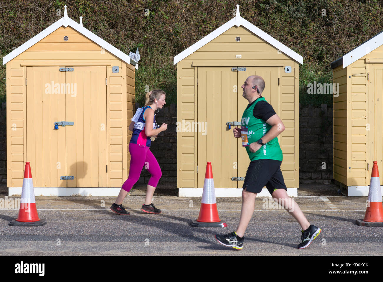 Bournemouth, Dorset, UK, 8th October 2017. Runners competing in the ...
